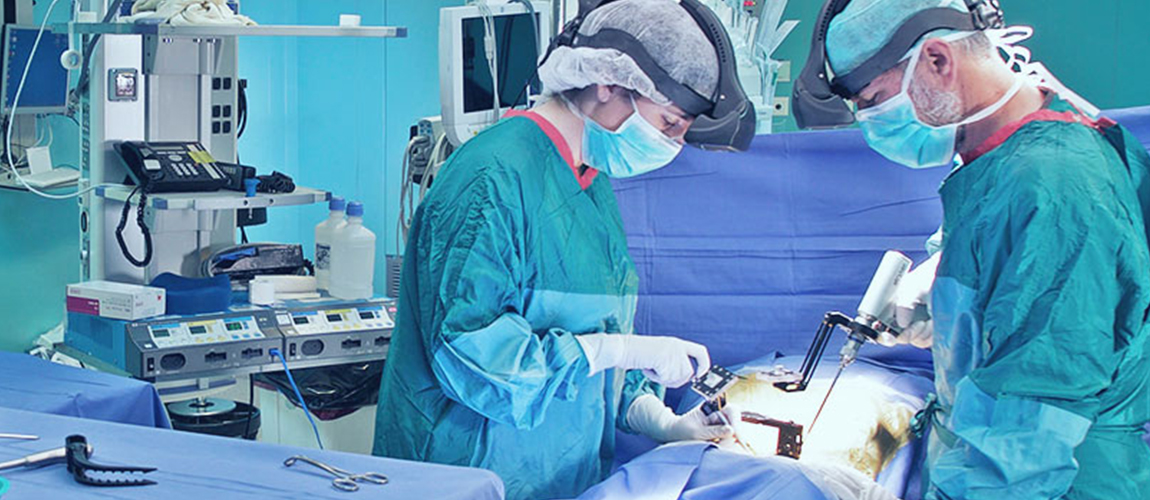 Augmedics - Minimally Invasive Neurosurgery of Texas